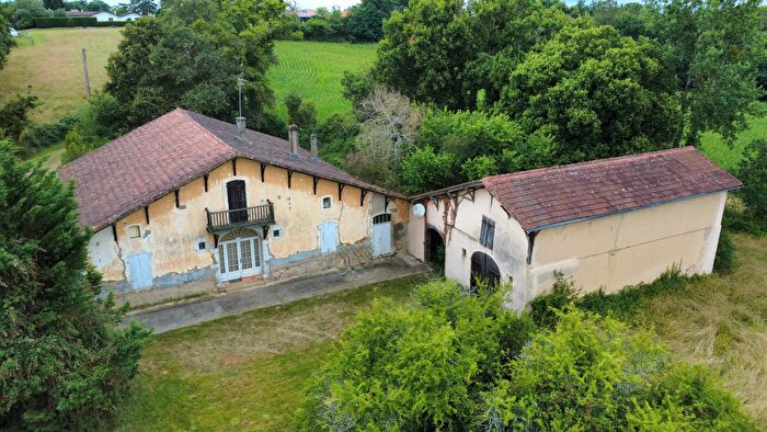 Maison 5 pièces à vendre à Pouillon