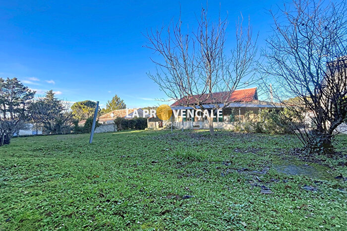 Maison à vendre - Mimet - 4 pièces - 3 chambres