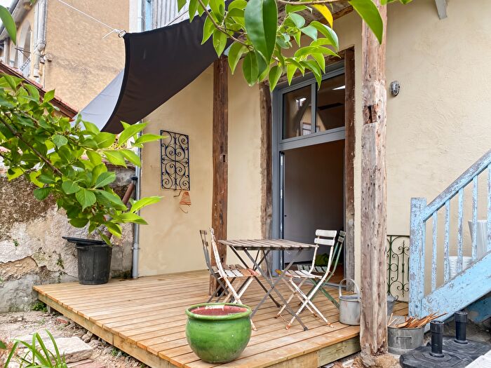 Maison 10 pièces à Mirande, à vendre