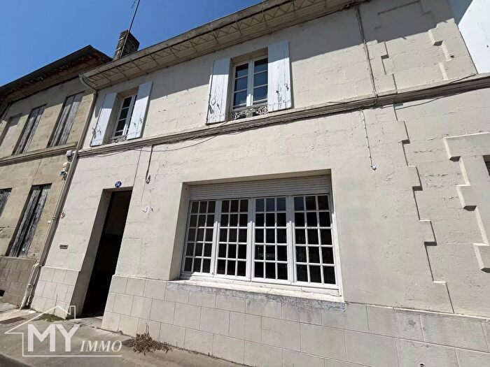 Maison à vendre - Castillon-la-Bataille - 7 pièces - 3 chambres