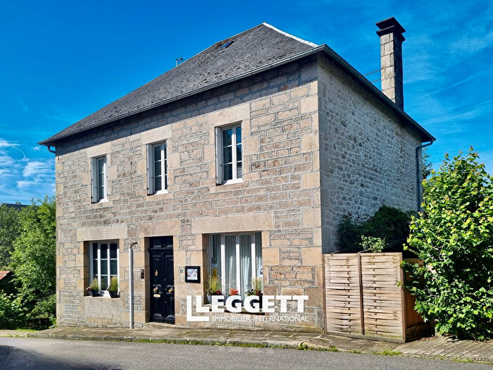 Maison à vendre - Bugeat - 5 pièces - 5 chambres