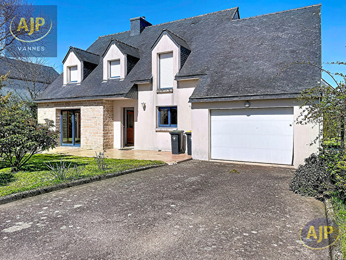 Maison à vendre - Grand-Champ - 7 pièces - 4 chambres