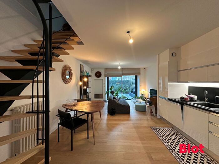 Appartement à vendre - Quartiers Centre, Thabor, Oberthür - 5 pièces - 2 chambres