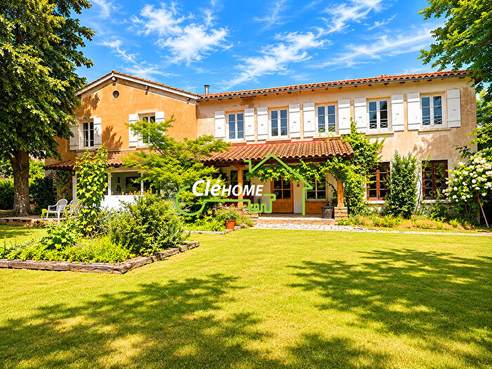 Maison 8 pièces à vendre à Lentilly