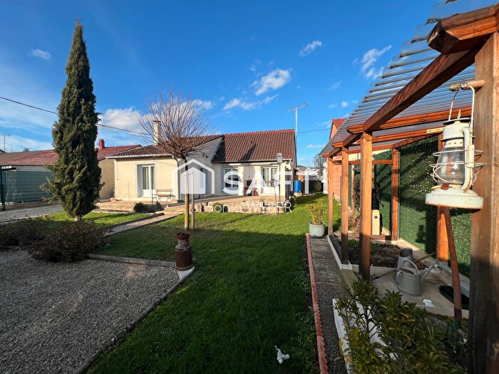 Maison à vendre - Vitry-le-François, Centre-ville - 5 pièces - 3 chambres