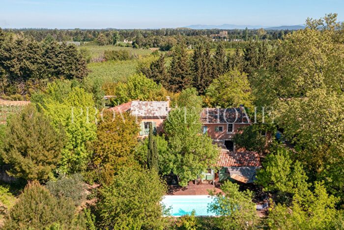Cavaillon : Maison 10 pièces à vendre