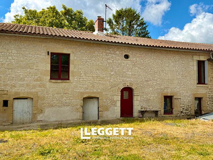 Maison 3 pièces à Mouterre-Silly, à vendre