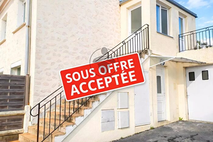 Maison à vendre - Chigny-les-Roses - 4 pièces - 1 chambre