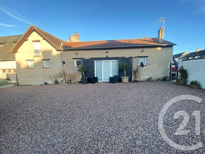 Maison à louer - Château-Landon - 3 pièces - 2 chambres