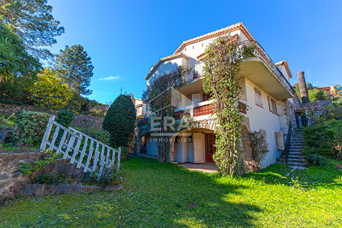 Maison à vendre - Mandelieu-la-Napoule, Minelle - 11 pièces - 7 chambres