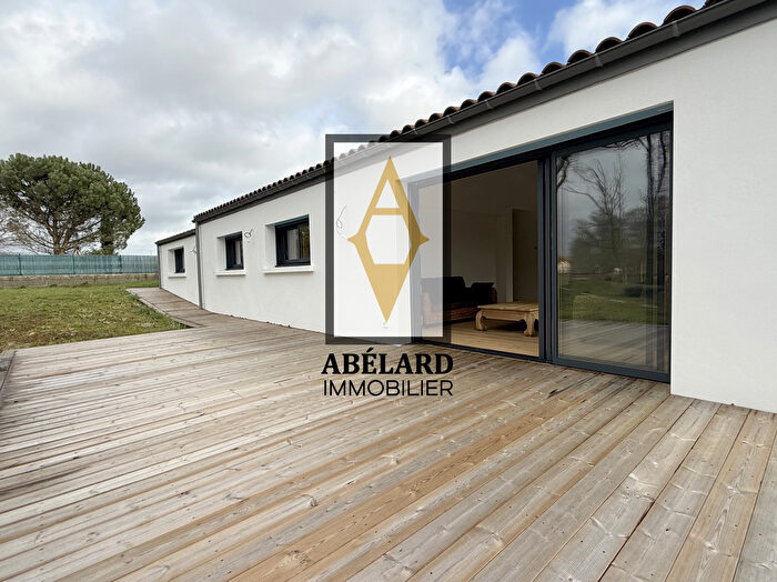 Maison à vendre - Le Pallet - 6 pièces - 3 chambres