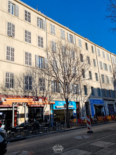 Appartement à vendre - Marseille e , Saint-Mauron - 3 pièces - 2 chambres