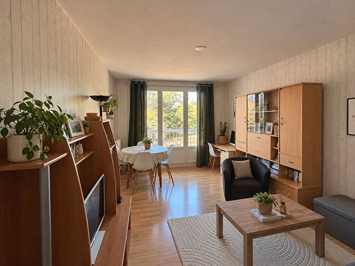 Appartement 3 pièces à Creil, Voltaire, Gare, à vendre