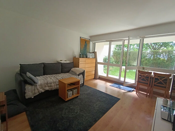 Appartement 2 pièces à vendre à Les Ulis, Nord Ouest