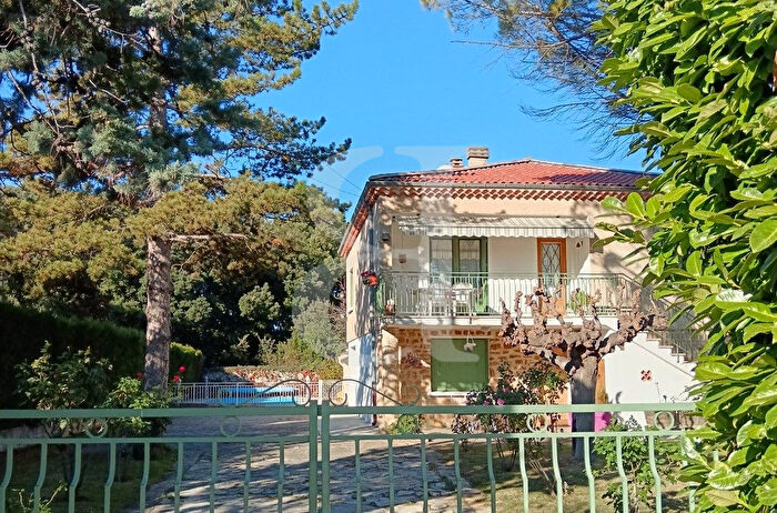 Maison à vendre - Valréas - 5 pièces - 3 chambres