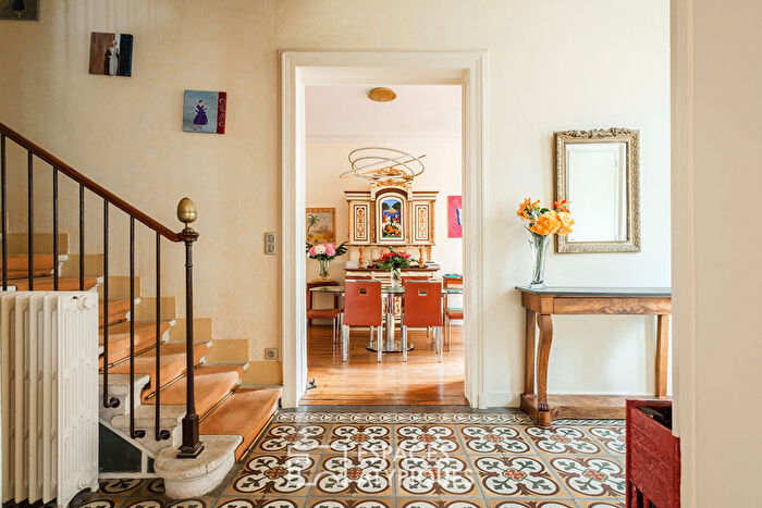 Maison à vendre - Niort, Centre-ville - 9 pièces - 5 chambres