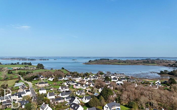 Maison à vendre - Sarzeau, Brillac, Kerguillo - 6 pièces - 5 chambres