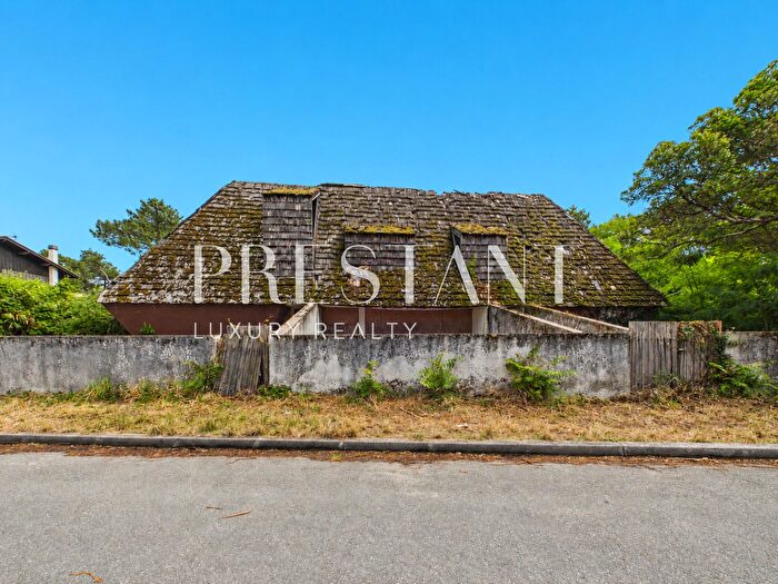 Lège-Cap-Ferret : Maison 8 pièces à vendre