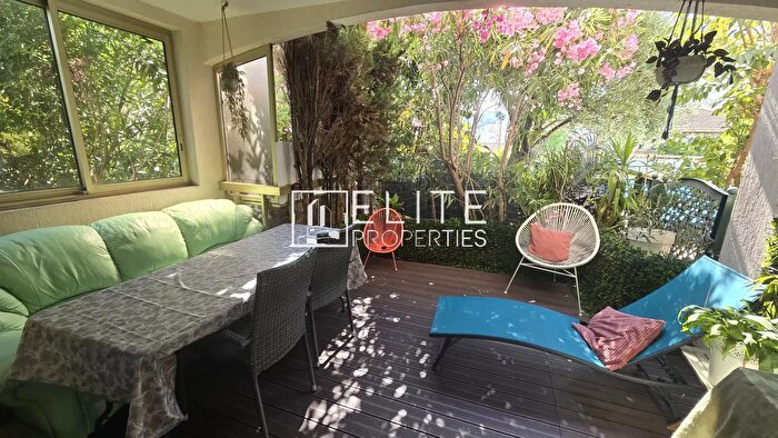 Appartement à vendre - Le Cannet, Bas Cannet - 4 pièces - 3 chambres