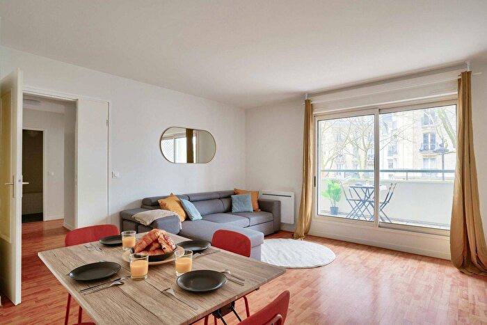 Appartement à louer - Moskowa-Porte Montmartre-Porte de Clignancourt, Paris ème arrondissement - 2 pièces - 1 chambre