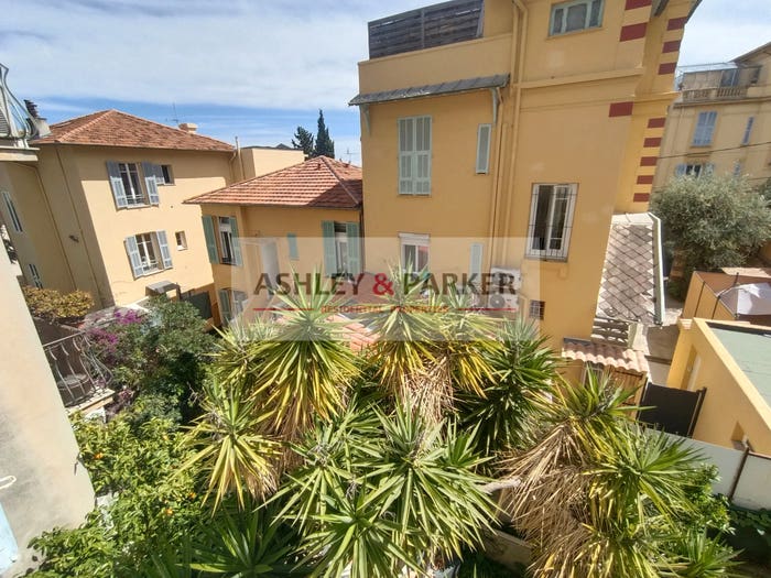 Appartement 3 pièces à vendre à Nice, Madeleine
