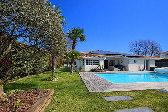 Maison à vendre - Gujan-Mestras, Gujan - 6 pièces - 4 chambres