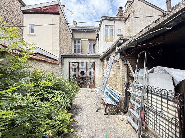 Reims, Neufchatel, Orgeval, Laon, Zola : Maison 5 pièces à vendre