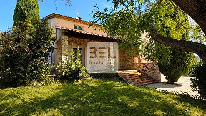 Maison 7 pièces à Morières-lès-Avignon, à vendre