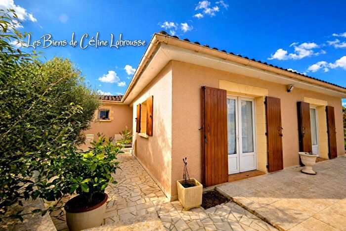 Maison à vendre - Thiviers - 7 pièces - 4 chambres