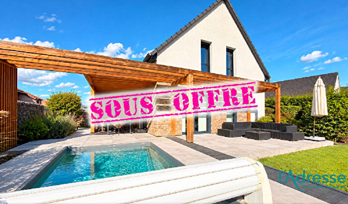 Maison 4 pièces à Houssen, à vendre