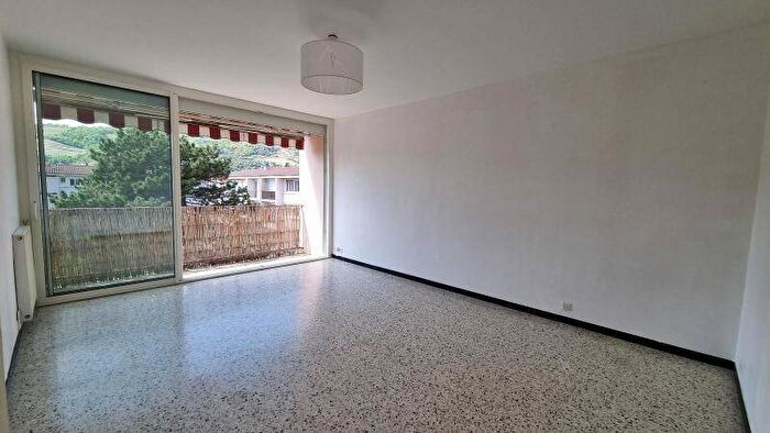 Appartement à louer - Quartiers Est-Rhone, Tournon-sur-Rhône - 3 pièces - 2 chambres