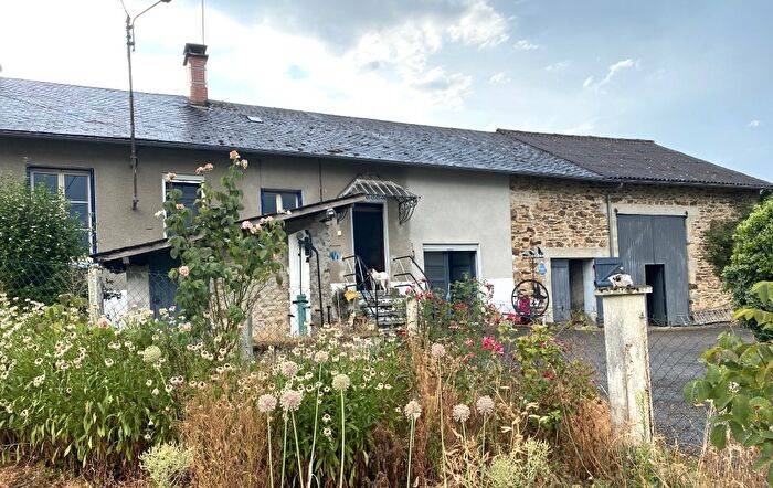Châteauneuf-la-Forêt - Maison 5 pièces à vendre