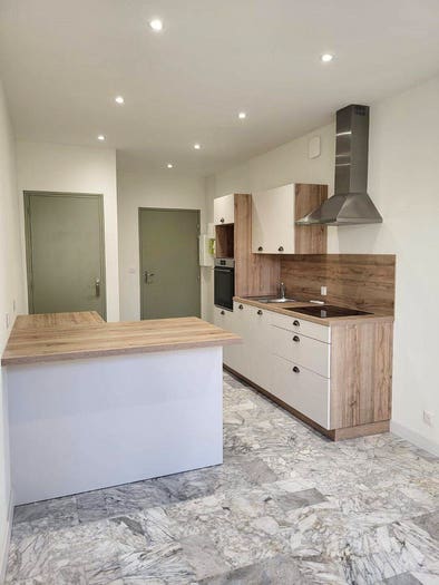 Pertuis : Appartement 2 pièces à louer