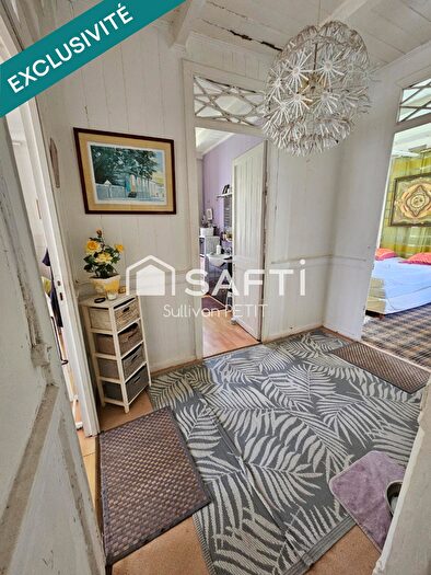 Maison à vendre - Fort-de-France - 6 pièces - 4 chambres