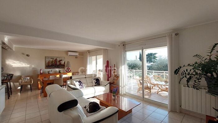 Appartement à vendre - Châteaurenard, LArgelier, Vigneret - 4 pièces - 3 chambres