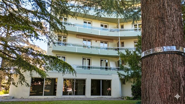 Appartement 3 pièces à vendre - Rive-de-Gier, Centre-ville, Baldeyrou, République