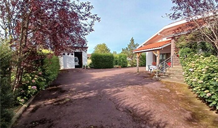 Saint-Pée-sur-Nivelle - Maison 4 pièces à vendre