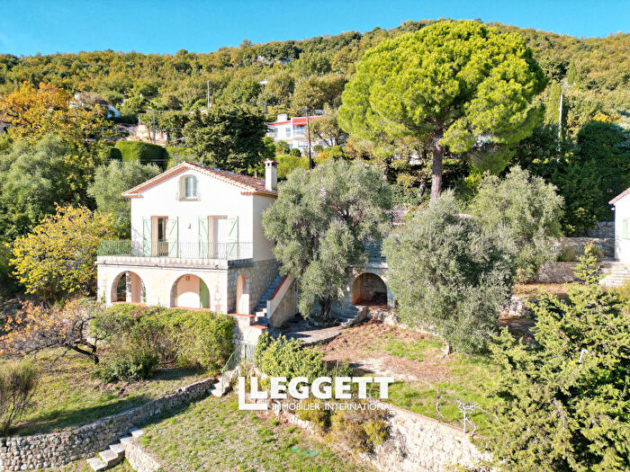 Maison à vendre - Grasse, Gare - 9 pièces - 5 chambres