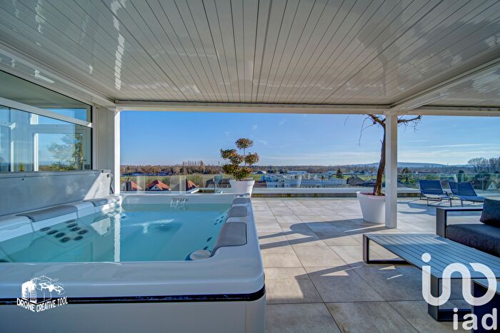 Appartement à vendre - Scy-Chazelles - 8 pièces - 4 chambres