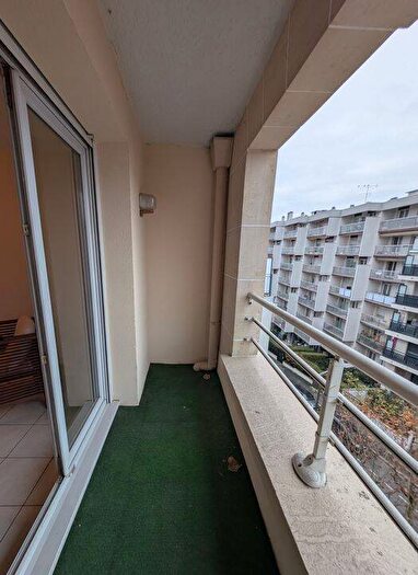 Centre Ville, Rosny-sous-Bois - Appartement 1 pièce à louer