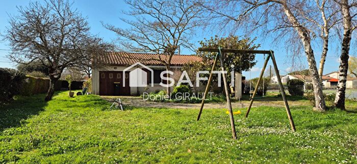 Maison à vendre - Le Gua - 3 pièces - 2 chambres