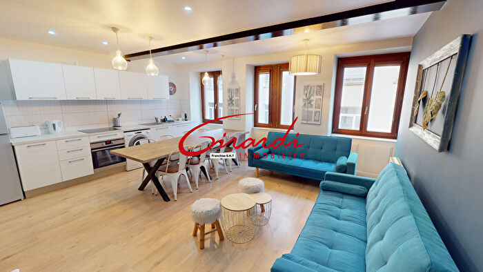 Appartement à vendre - Mulhouse, Centre historique - 6 pièces - 4 chambres