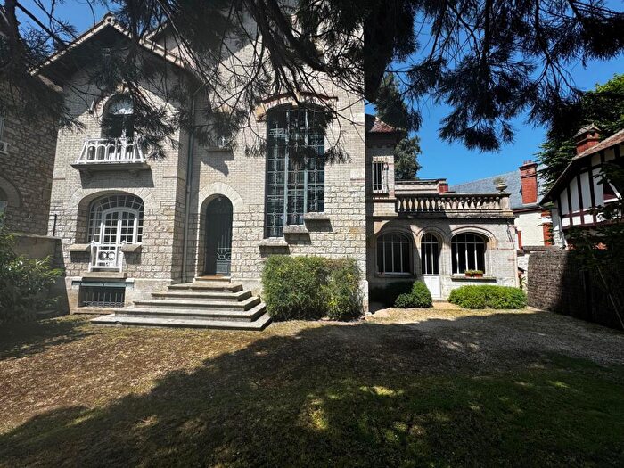 Maison à vendre - Fontainebleau, France, Joffre - 11 pièces - 5 chambres