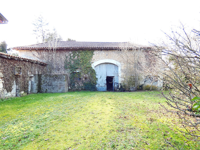 Maison à vendre - Saint-Privat-des-Prés - 2 pièces - 1 chambre