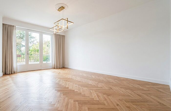 Appartement 3 pièces à Marcq-en-Bar ul, Croisé Laroche, Rouges Barres, à vendre
