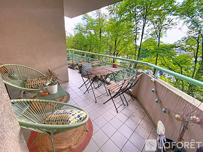 Appartement à vendre - Lyon e , Croix Rousse Centre-ville - 2 pièces - 1 chambre