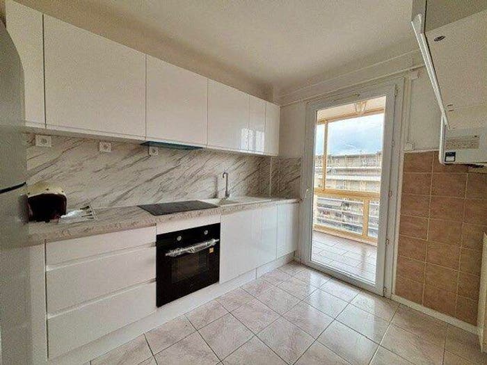 Appartement 3 pièces à louer à Antibes