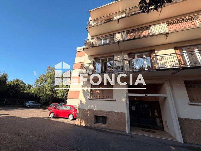 Appartement 5 pièces à louer - Oiselet la Grive, Bourgoin-Jallieu