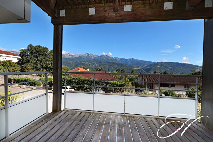 Appartement à vendre - Saint-Ismier - 4 pièces - 3 chambres