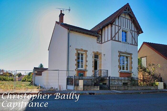 Maison 6 pièces à vendre à Diou